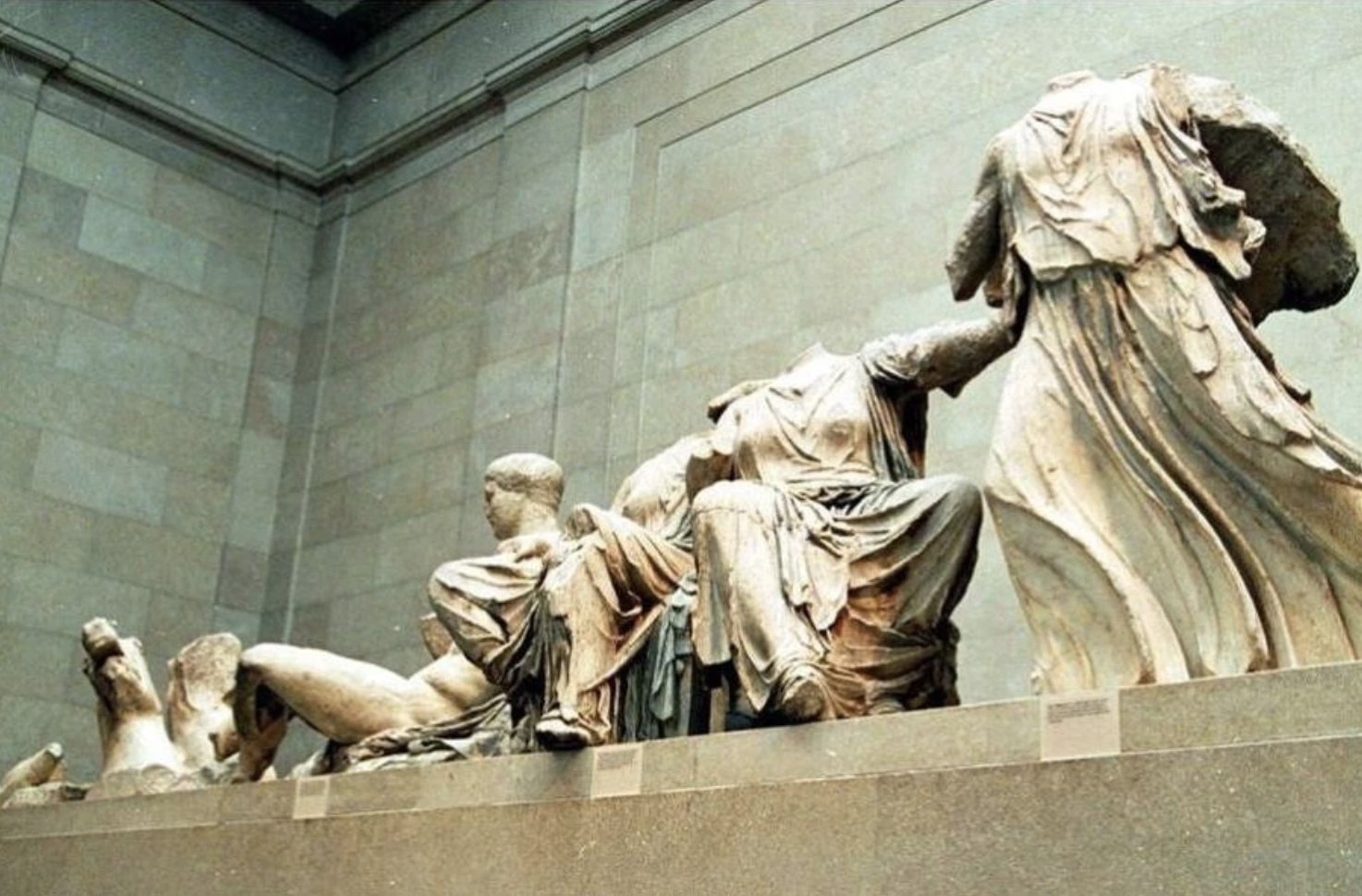 The Plundered Past of the Parthenon Sculptures: How the Greeks can get ...